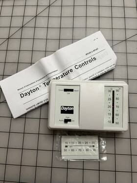 DAYTON 4PU47 Volt Heating Cooling Thermostat 190735331965